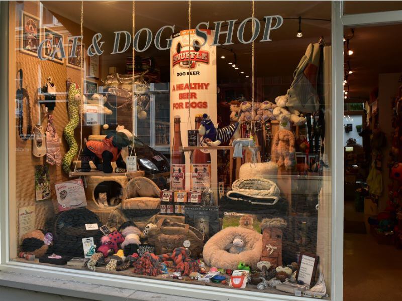 Cat and dog shop Brugge